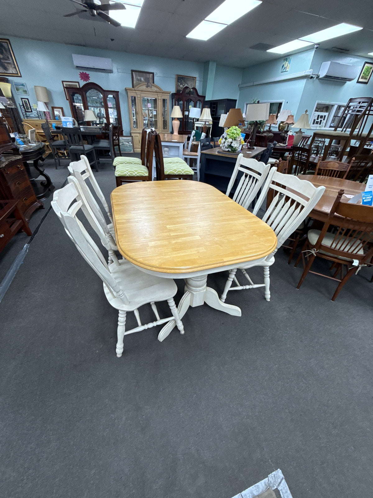 Used Table with 4 Chairs | Bill's Discount Center (Bradenton, FL)